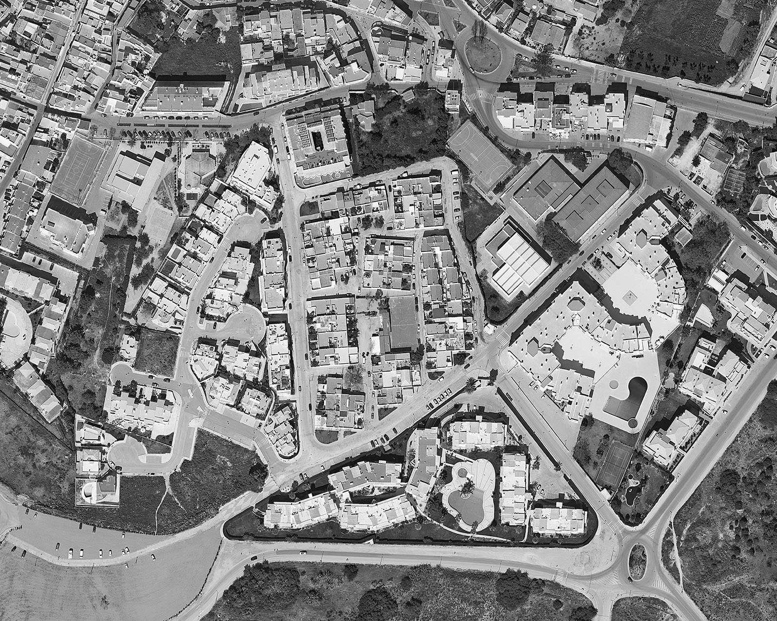 Alvor · An Archaeology of Utopia