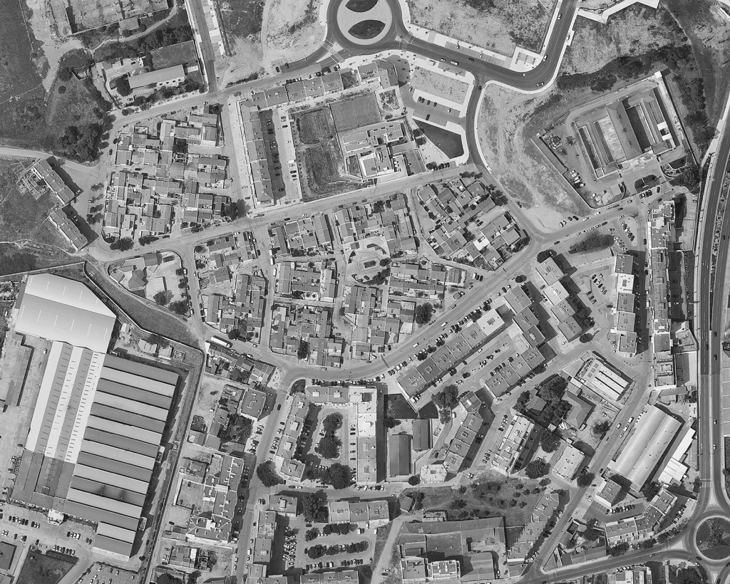 Pinheirinhos · An Archaeology of Utopia